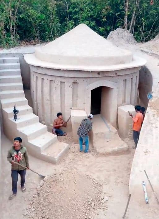 Tipah tertipu, ini realiti sebenar content orang primitif bina banglo ...