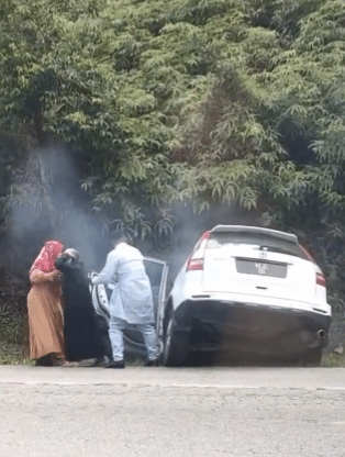 Berlari Bantu Mangsa Kemalangan Ramai Doakan Jodoh Pasangan Pengantin